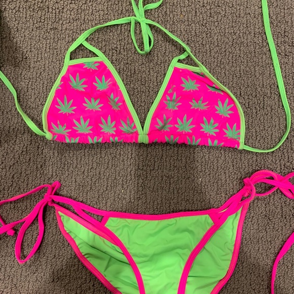 unknown | Swim | Marijuana Weed Pink Neon Green Bikini Set Ml New ...